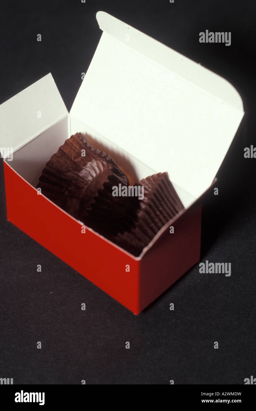 Edible enclose hi-res stock photography and images - Alamy