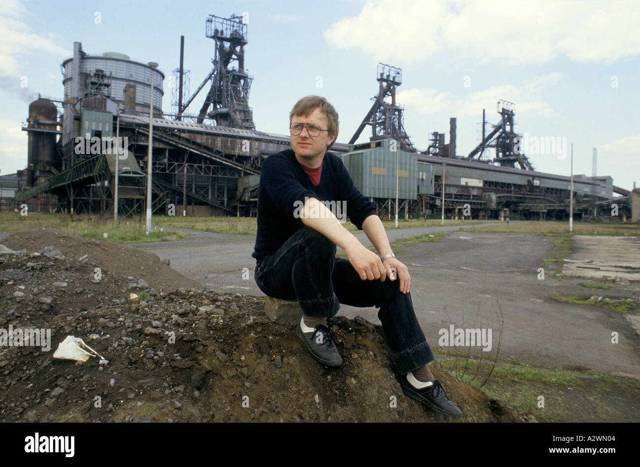 Steelworker outside factory hi-res stock photography and images - Alamy
