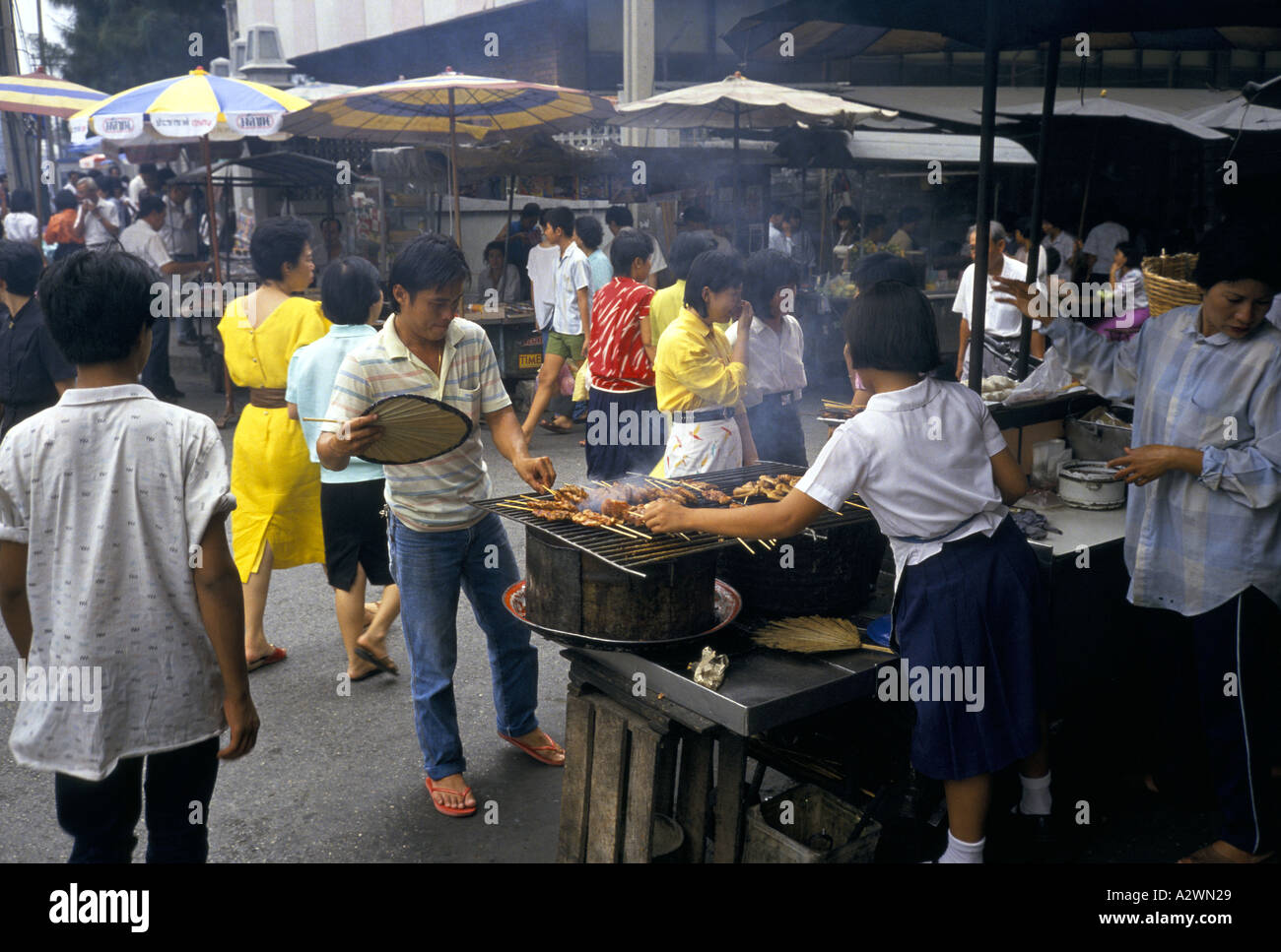 Satay stall in Bangkok Stock Photo - Alamy