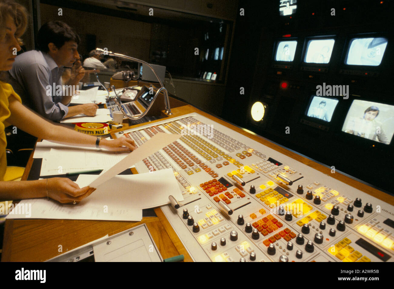 Vision mixing desk hi-res stock photography and images - Alamy