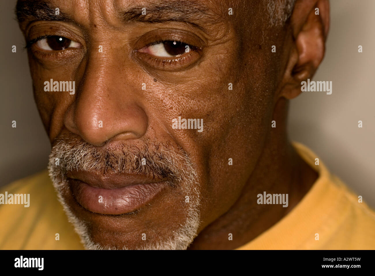 Senior man looking, portrait, close up Stock Photo - Alamy