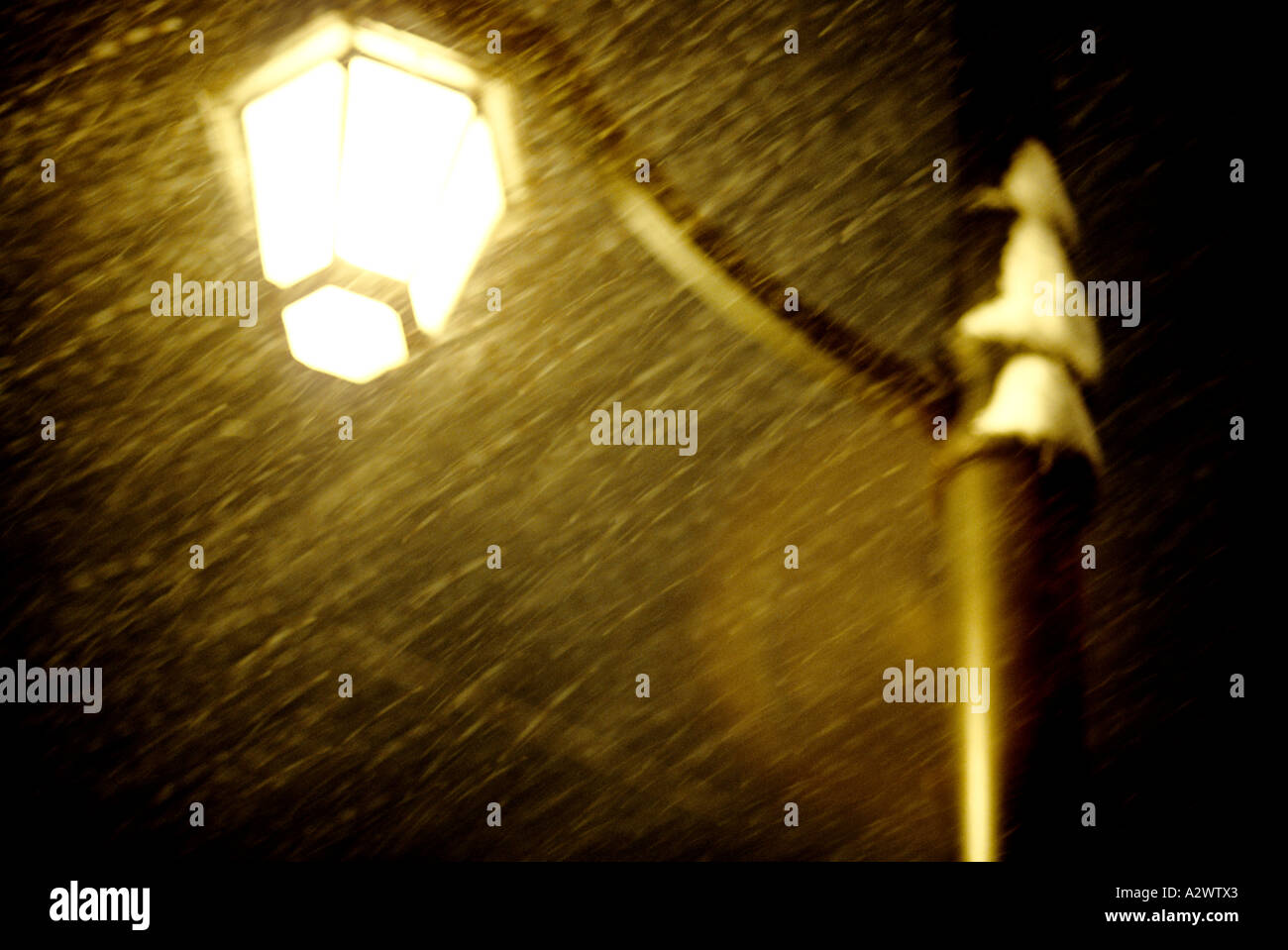 street light in intense snowfall Stock Photo - Alamy