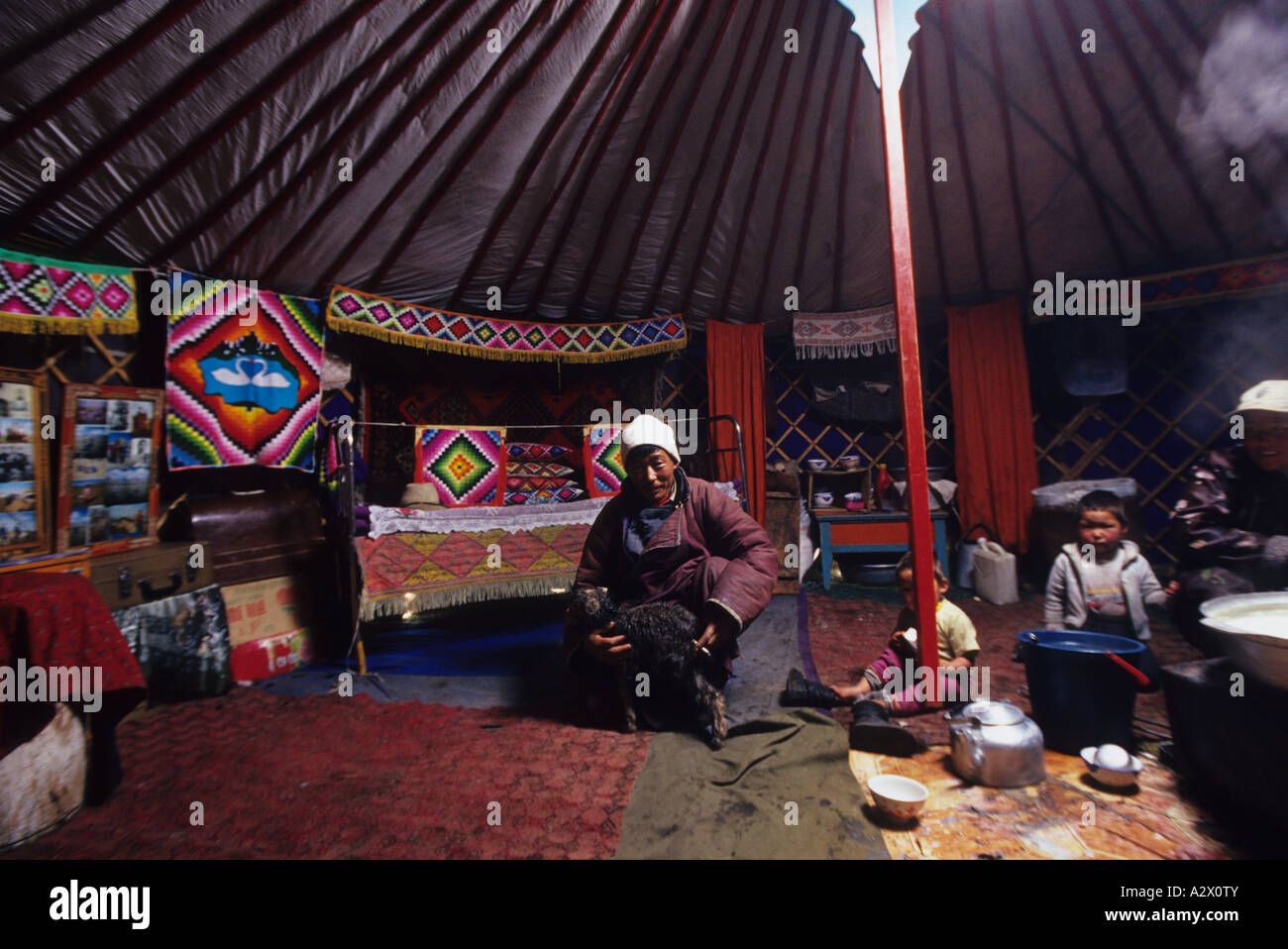 ger interior mongolia Stock Photo - Alamy