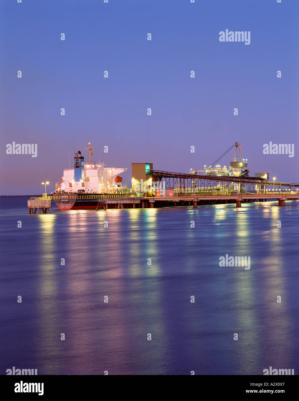 Australia. Queensland. Gladstone. Coal tanker ship loading dock Stock ...