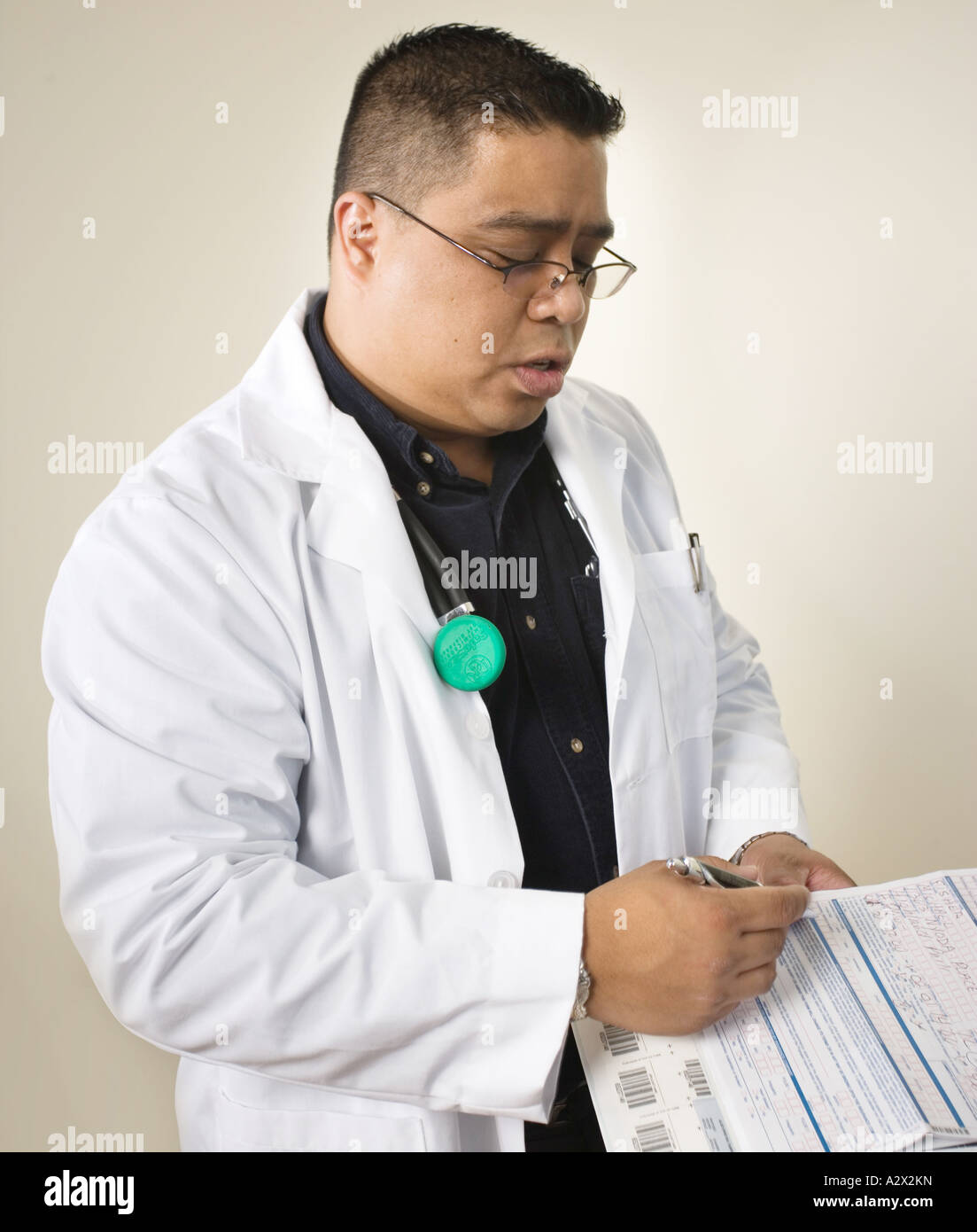 Patient medication record form hi-res stock photography and images - Alamy