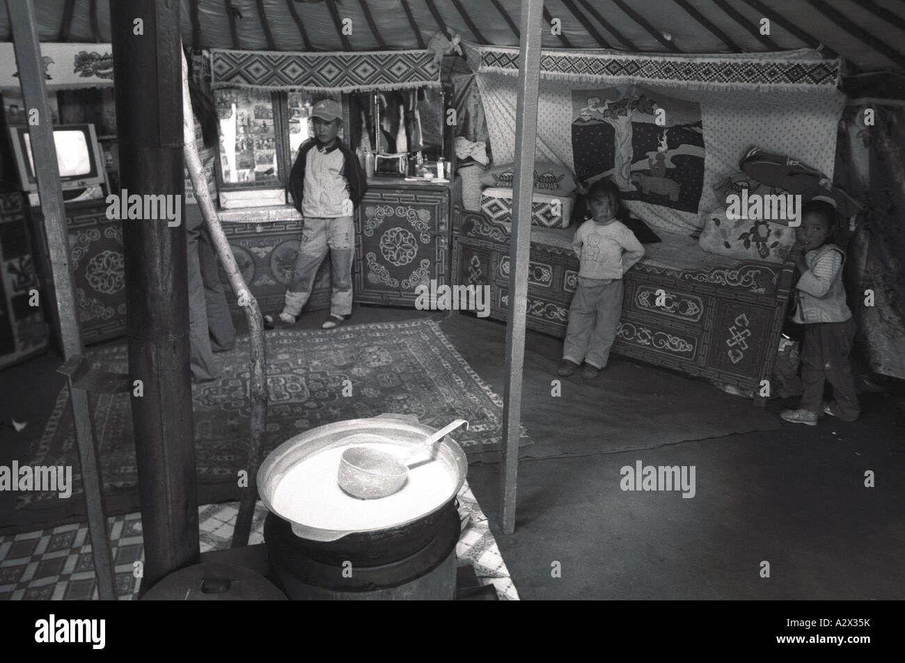 ger interior mongolia Stock Photo - Alamy