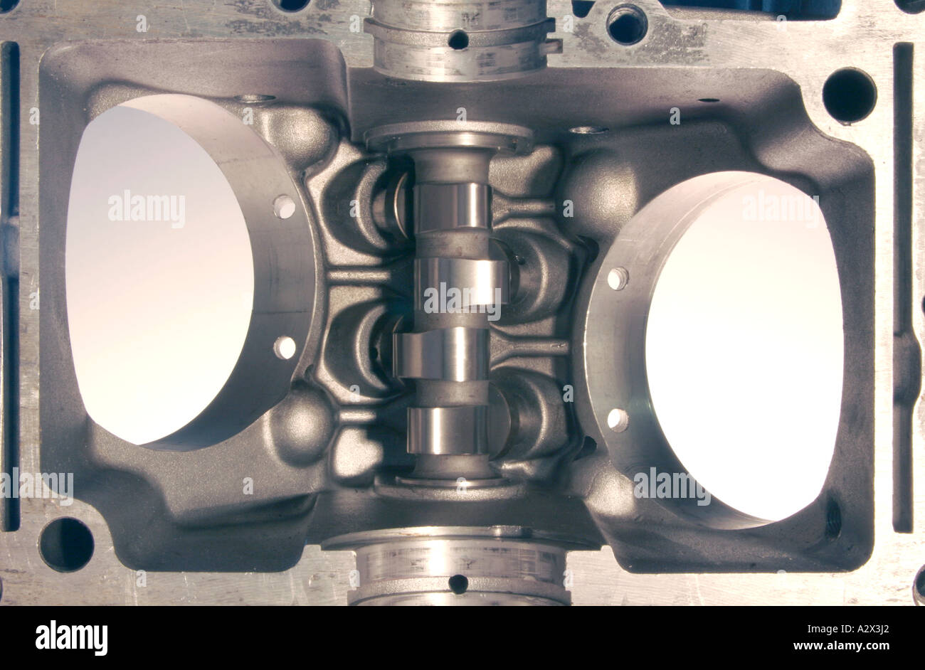 Camshaft & crankcase Stock Photo - Alamy