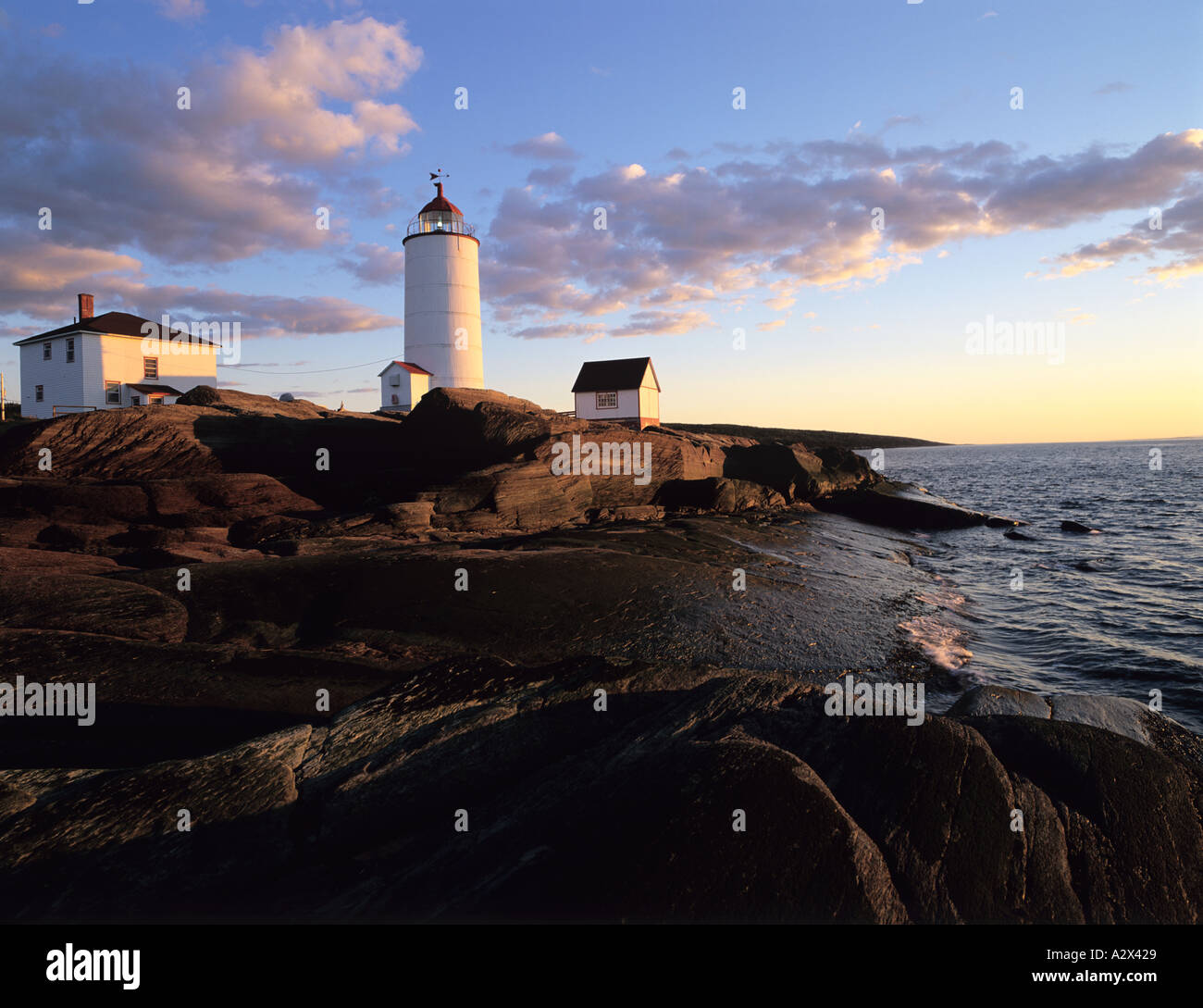 Ile verte lighthouse hi-res stock photography and images - Alamy