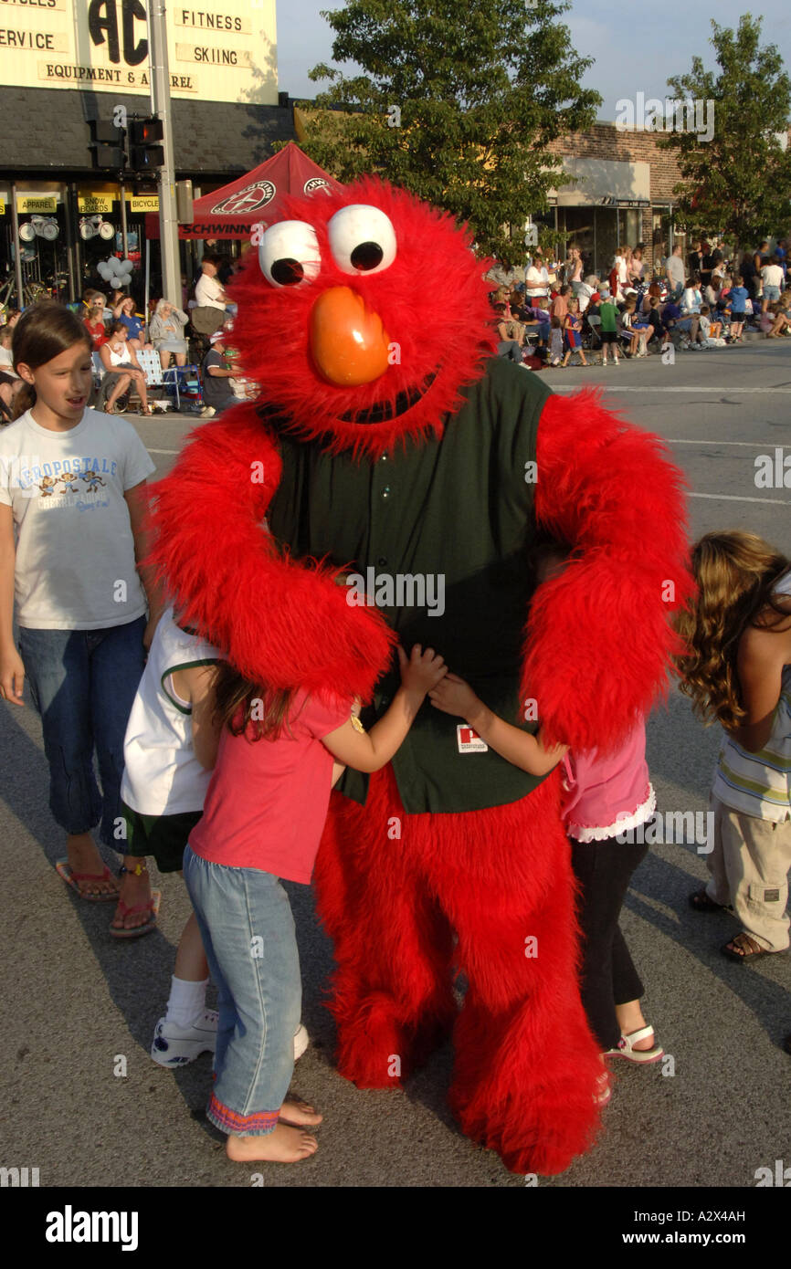 Pageant street performer hi-res stock photography and images - Alamy