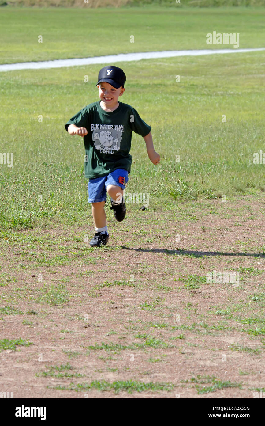 Pre k child hi-res stock photography and images - Alamy