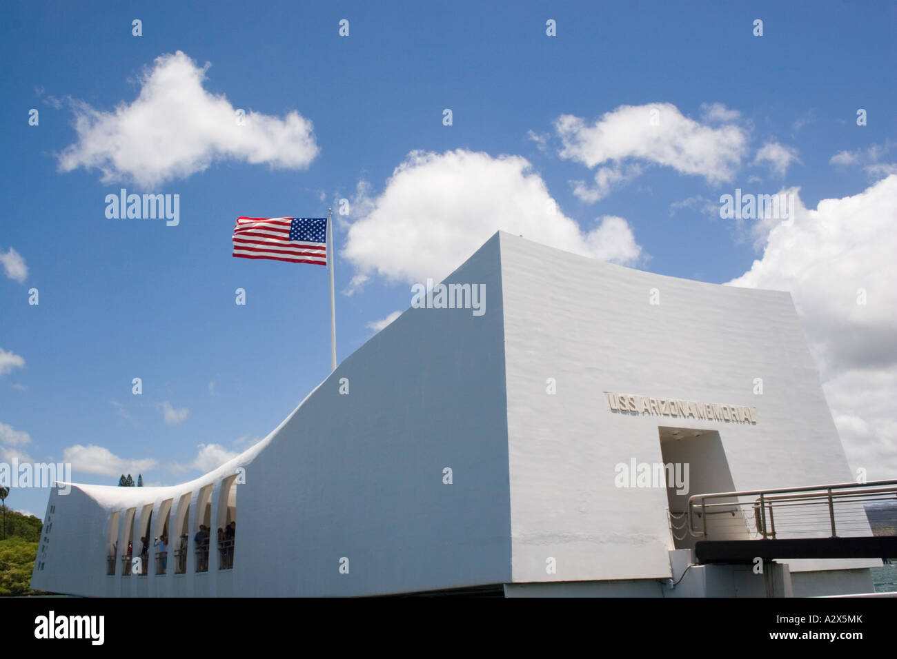 Uss arizona memorial pearl harbour ww hi-res stock photography and ...