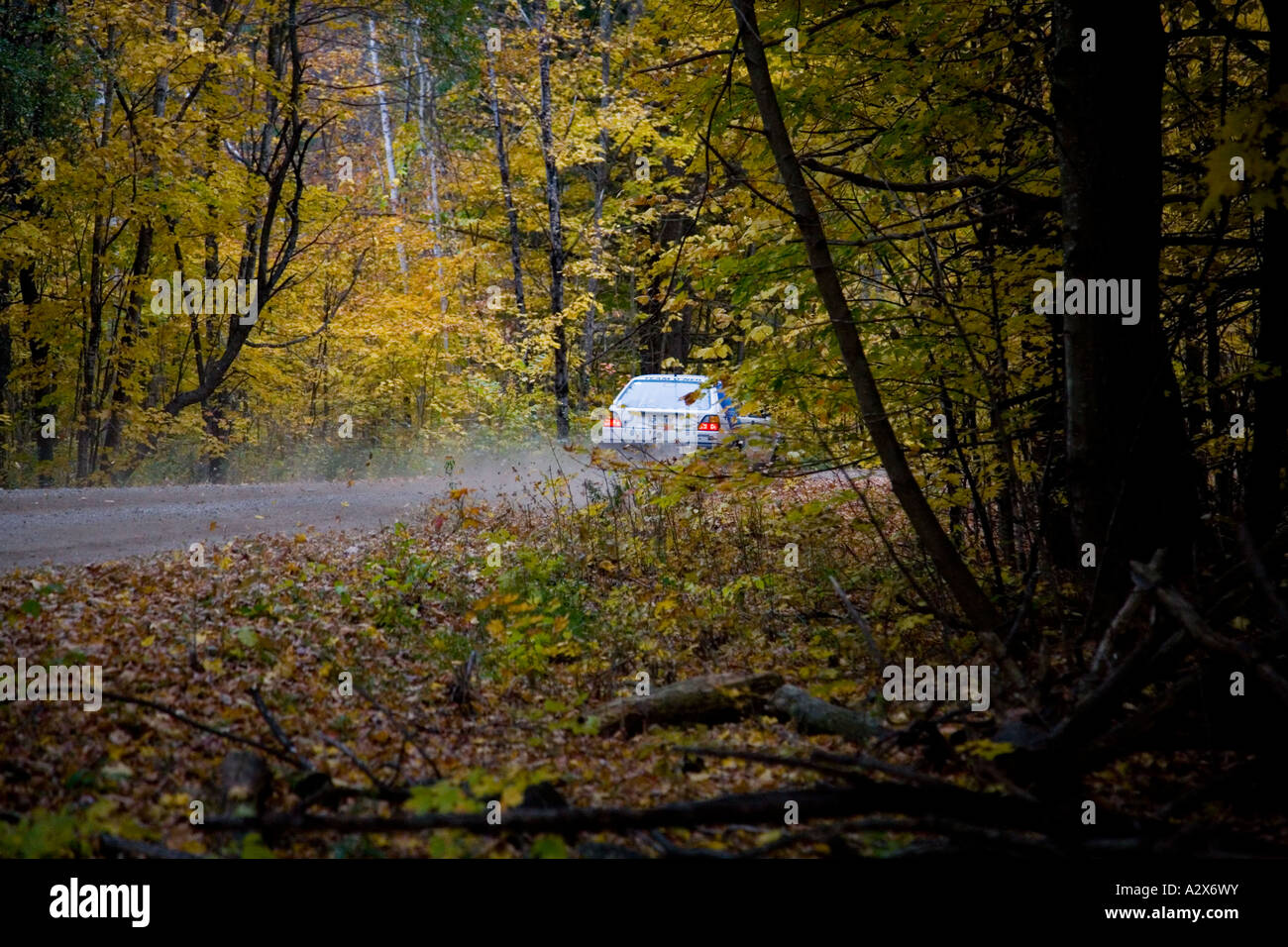 Dirt Road Rally Racing Stock Photo - Alamy