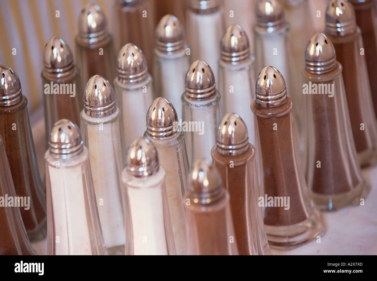 Salt and pepper rows hi-res stock photography and images - Alamy