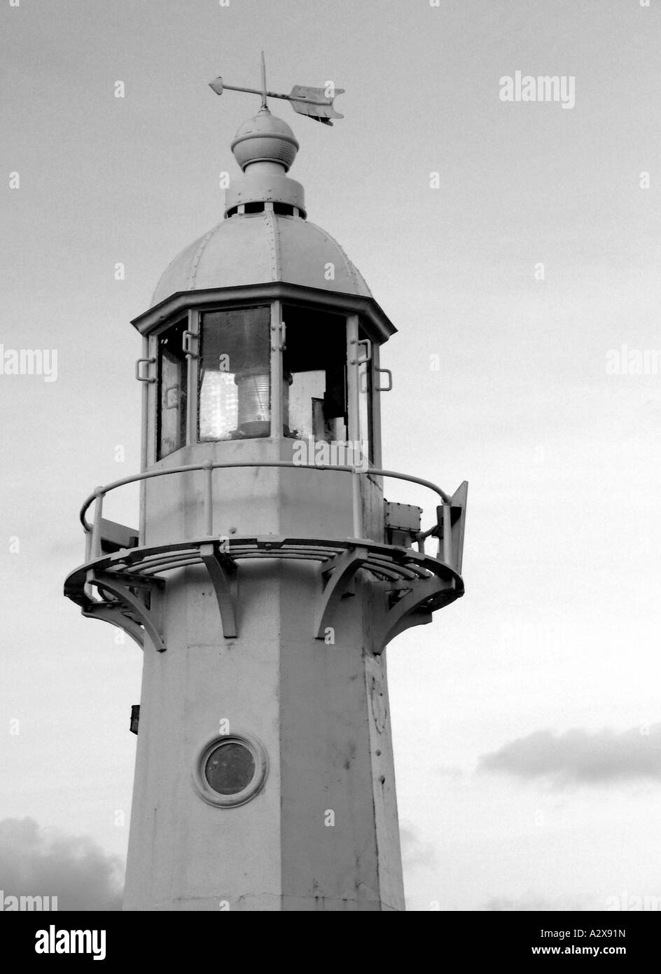 Direct beam hi-res stock photography and images - Alamy