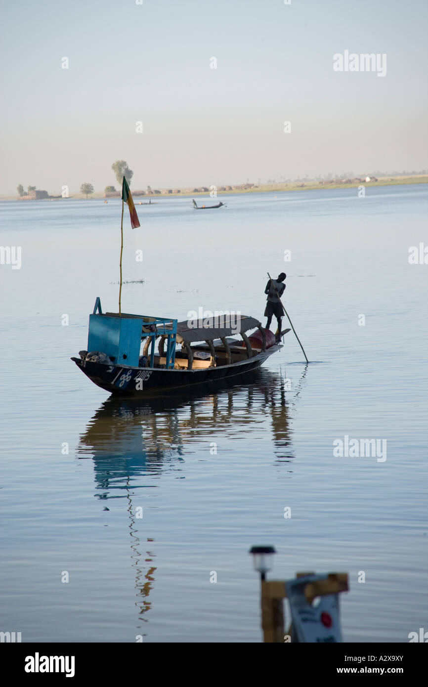 Pirogues on the Bani river in the early morning at Mopti, Mali, West ...