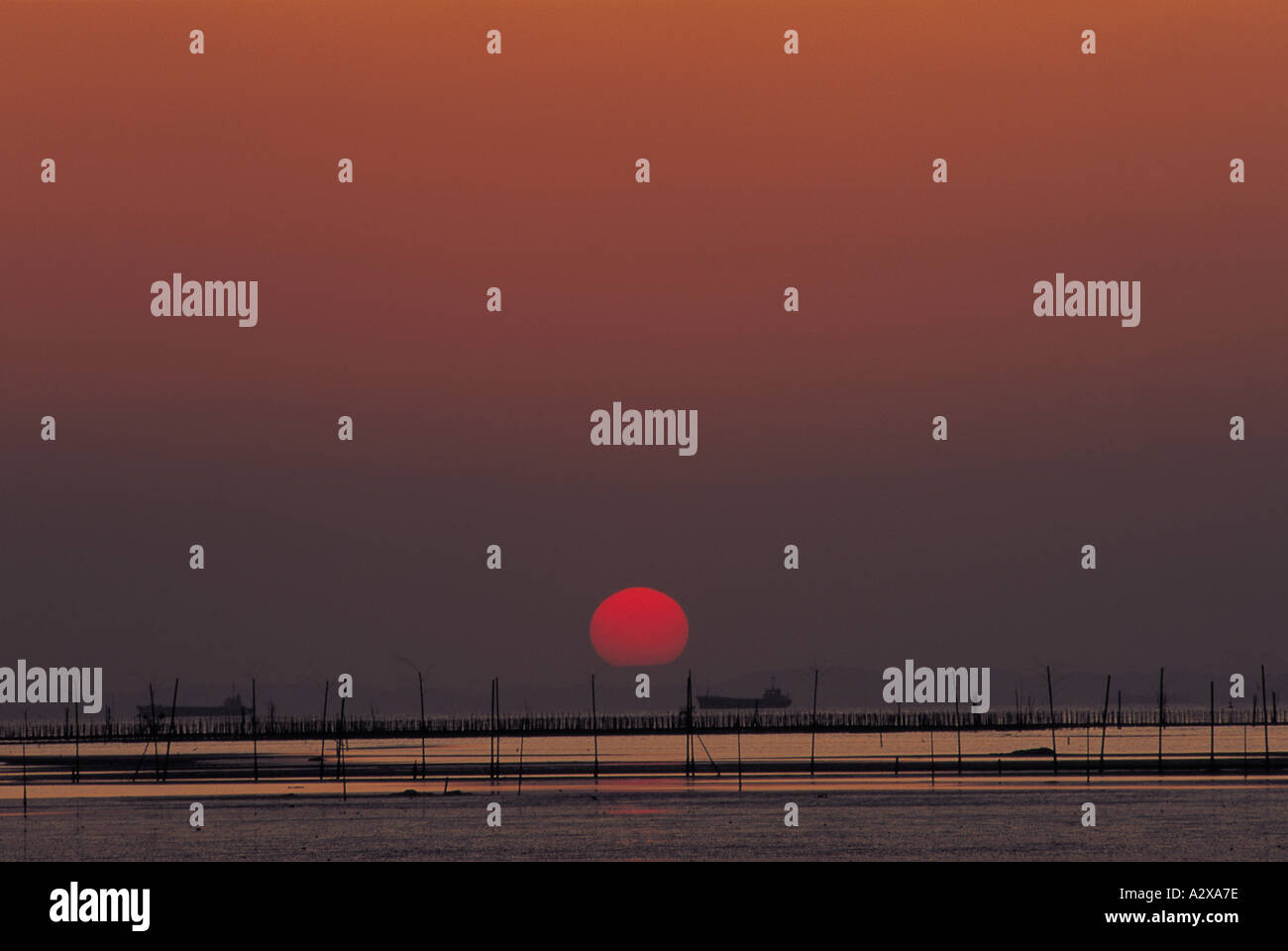Sun Set Sun Rise Stock Photo - Alamy