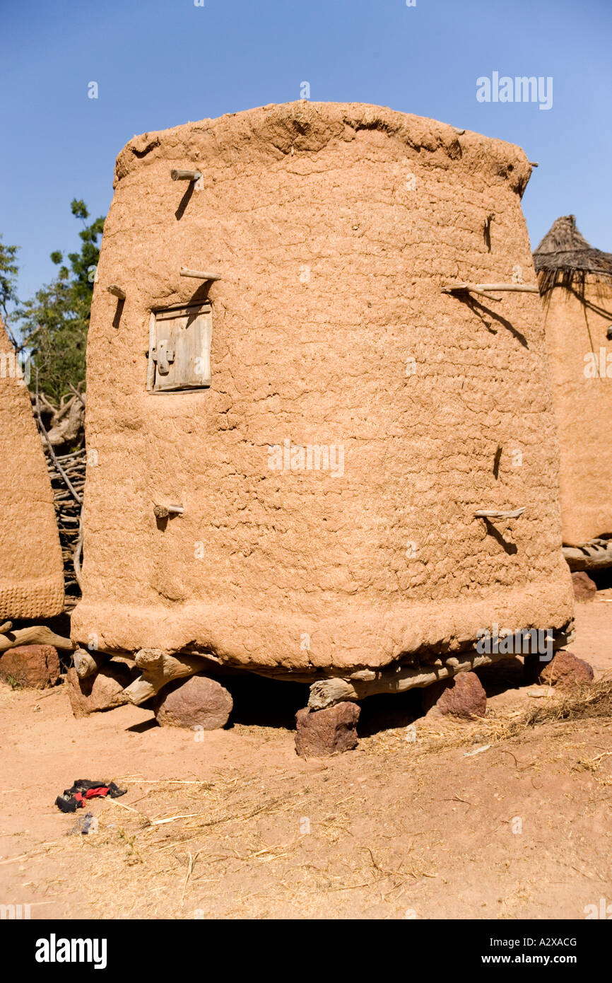 Niger granaries hi-res stock photography and images - Alamy