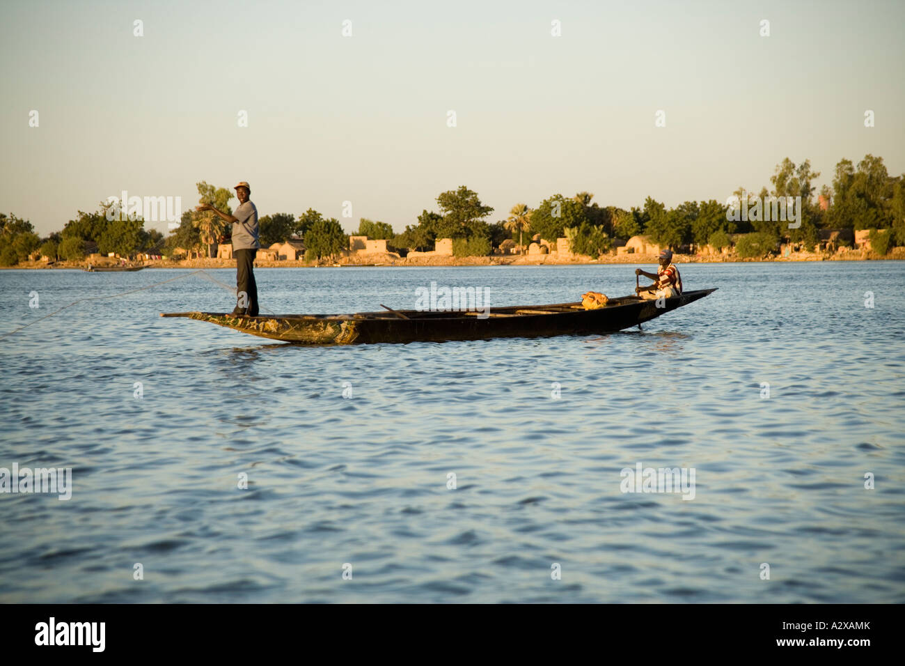 Pirogue on the Bani river at Mopti, Mali, West Africa Stock Photo - Alamy