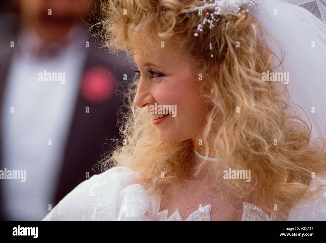 Wedding bride profile portrait Stock Photo - Alamy