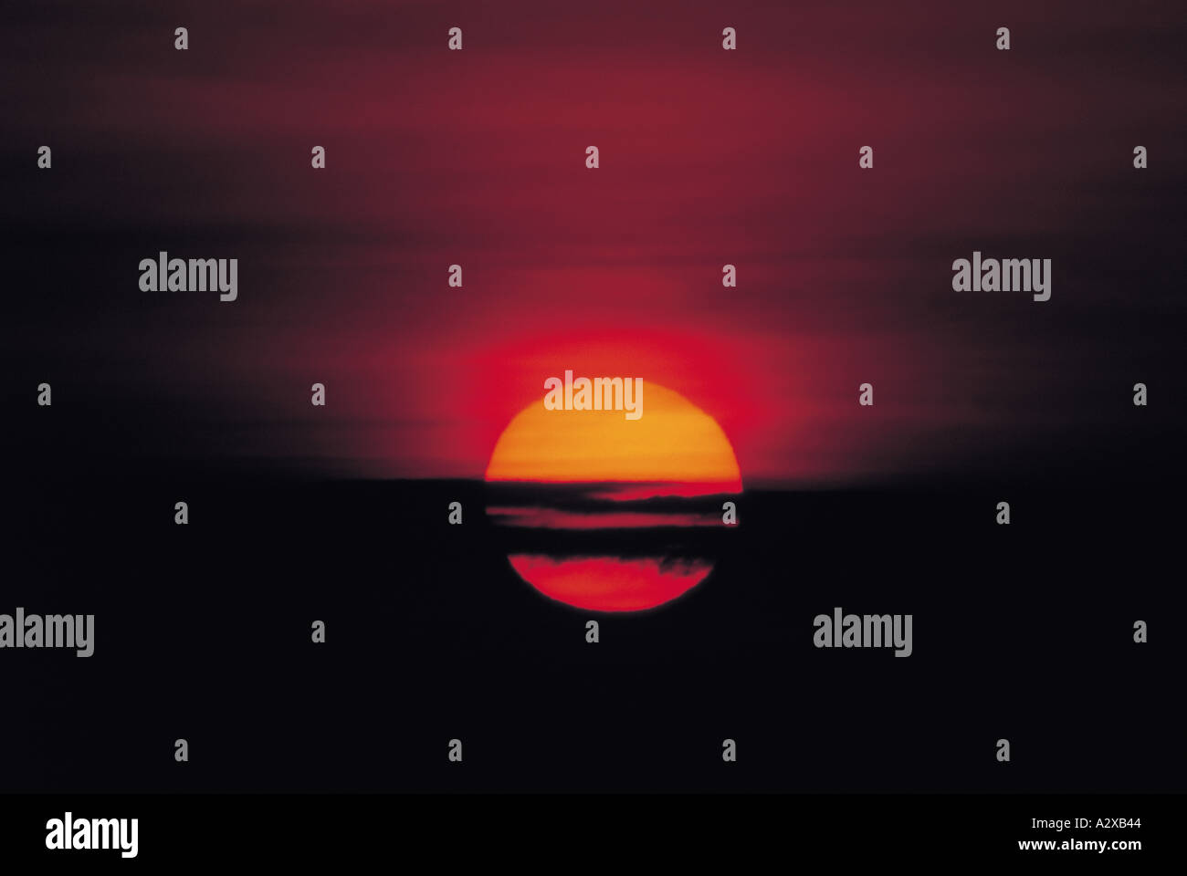 Sun Set Sun Rise Stock Photo - Alamy