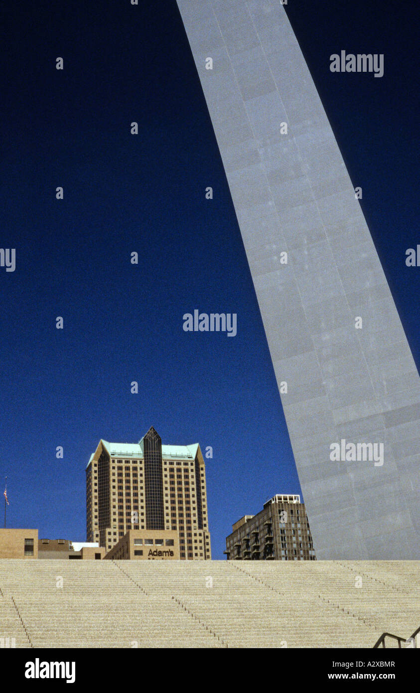 An abstract of the Gateway Arch in St. Louis, Missouri, USA Stock Photo ...