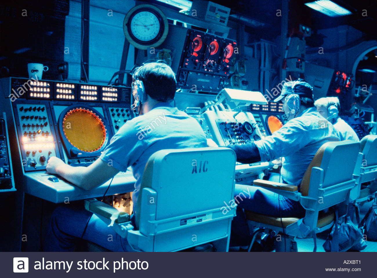 Warship Navy Control Stock Photos & Warship Navy Control Stock Images ...