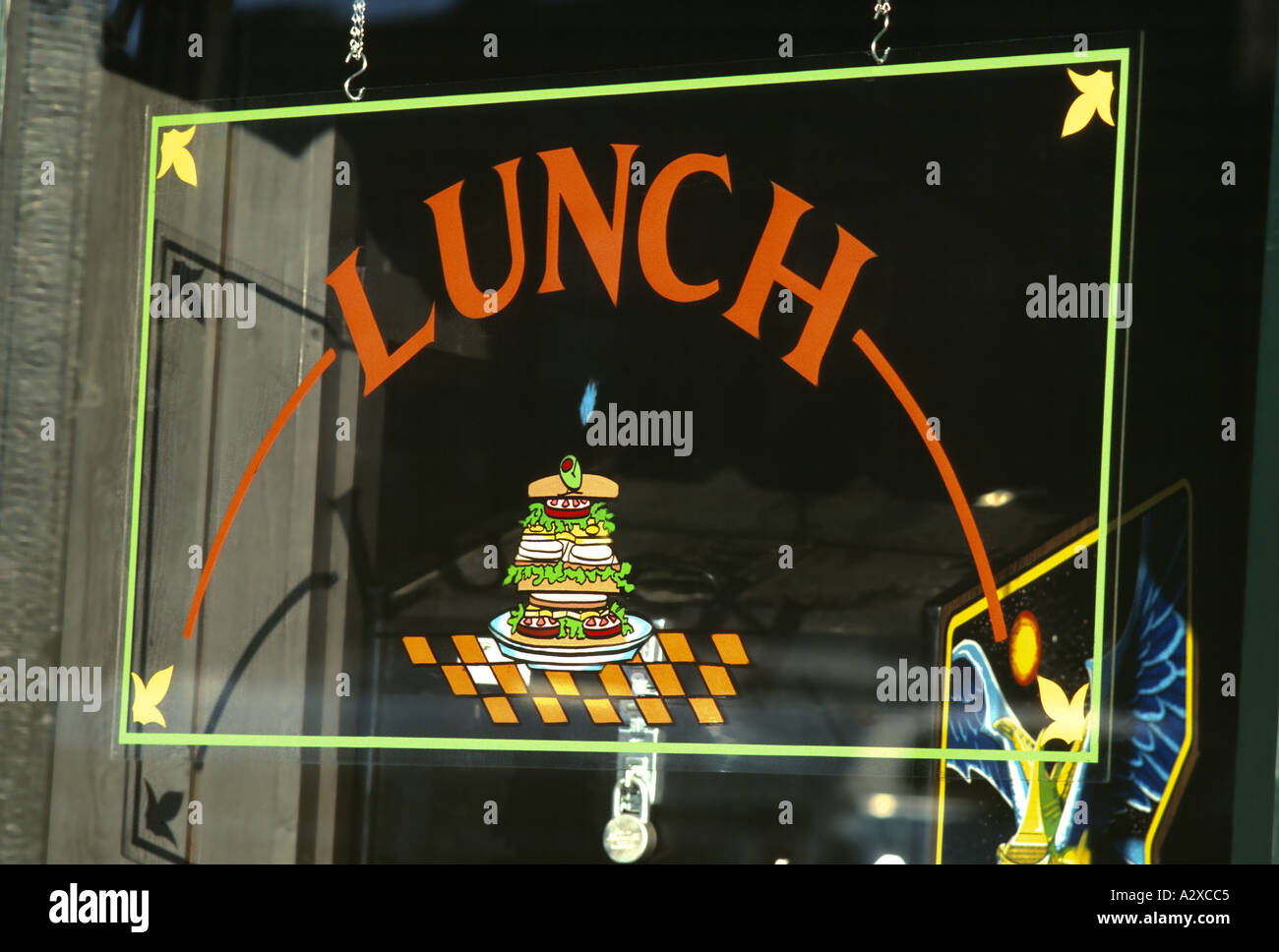 Painted lunch sign in restaurant window Stock Photo - Alamy