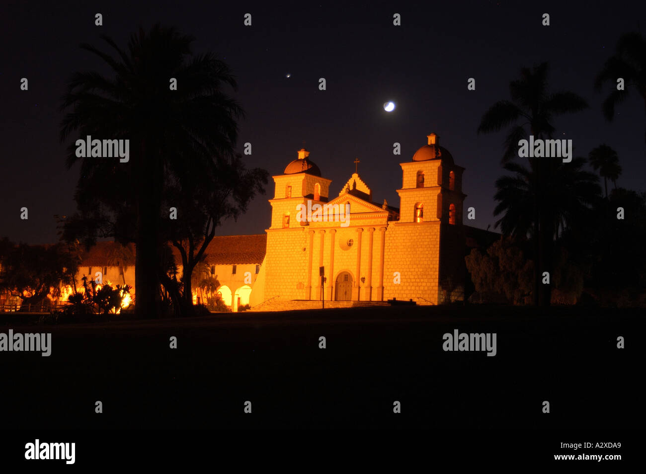 Santa barbara mission night santa hi-res stock photography and images ...