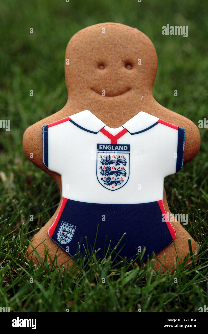 Three lions england strip hi-res stock photography and images - Alamy