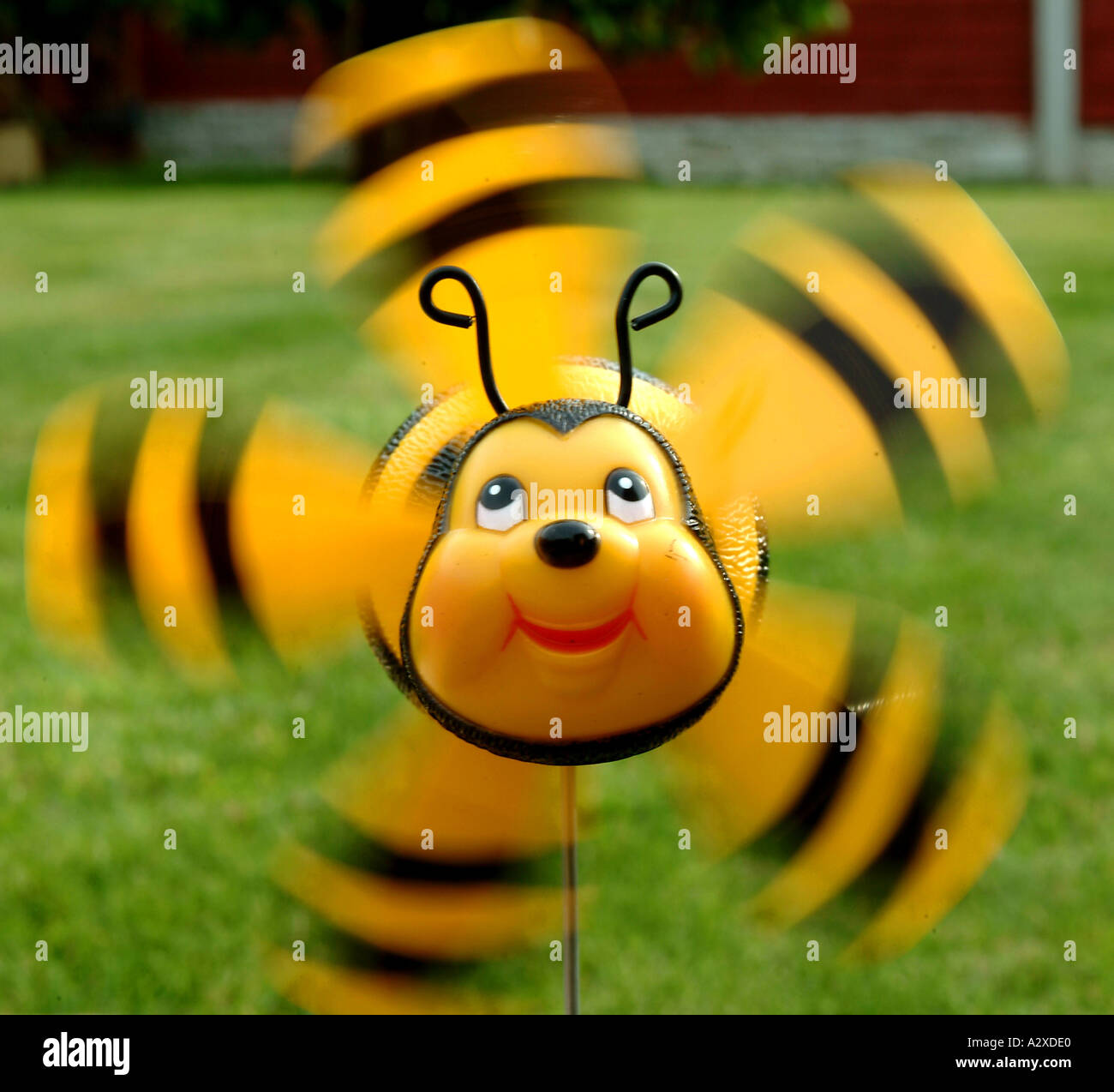 Bee windmill hi-res stock photography and images - Alamy