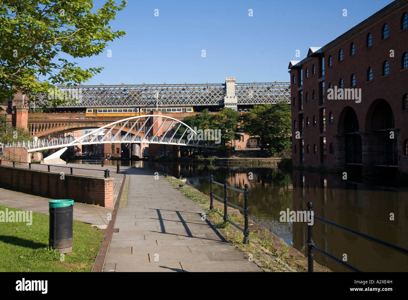 Merchant bridge manchester hi-res stock photography and images - Alamy
