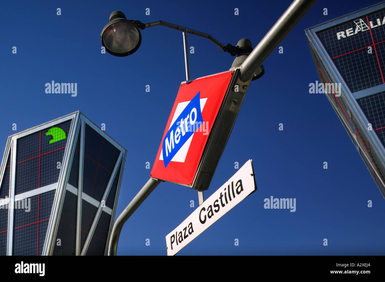Logo de torres hi-res stock photography and images - Alamy