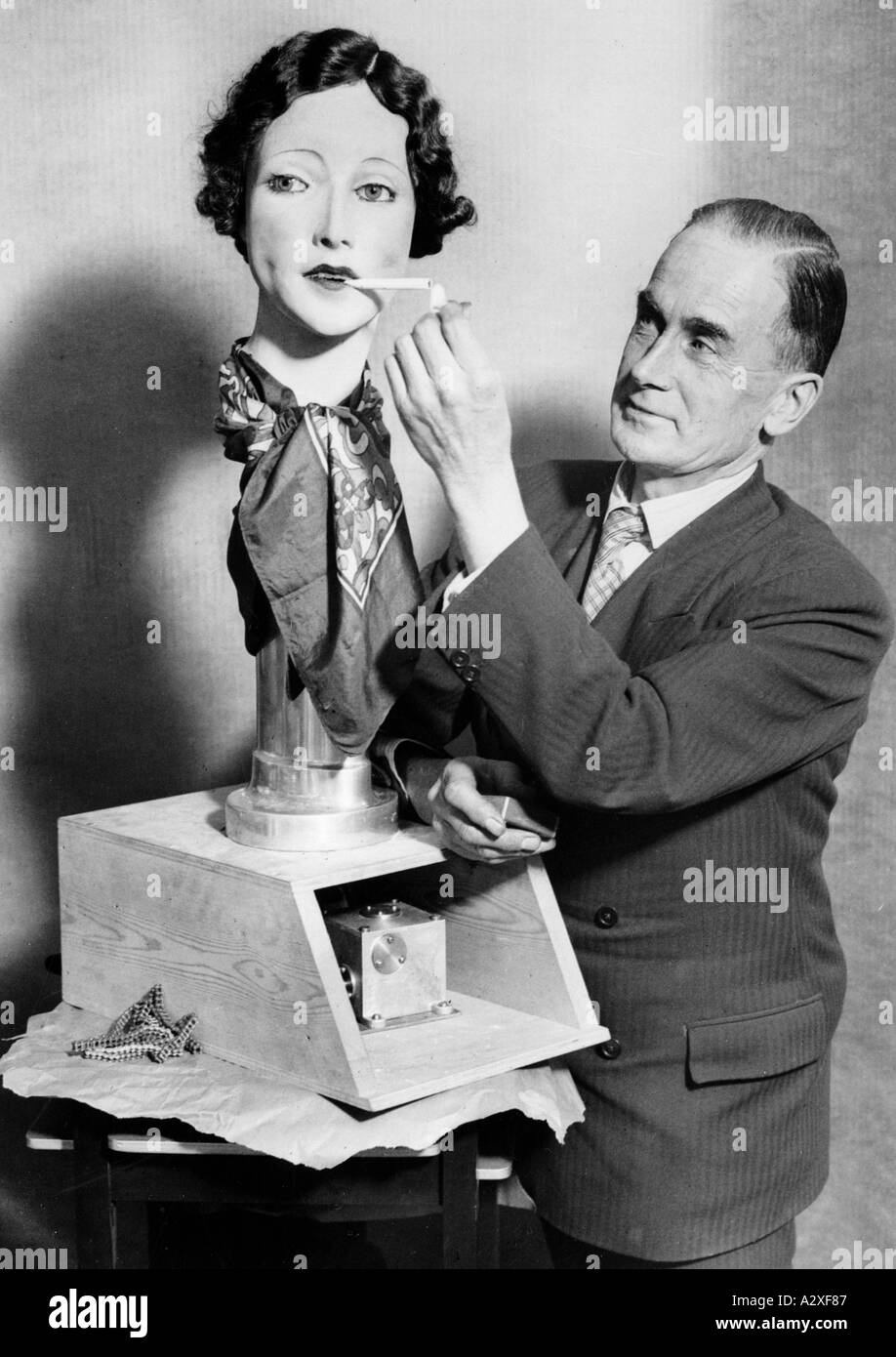 Puppe Black and White Stock Photos & Images - Alamy