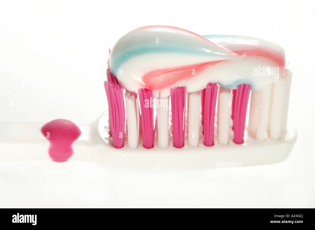 Toothpaste on a brush Stock Photo - Alamy