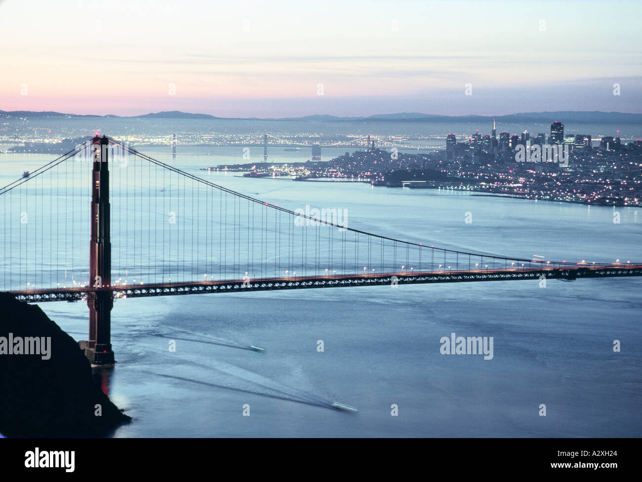 Gate bridge gate hi-res stock photography and images - Alamy