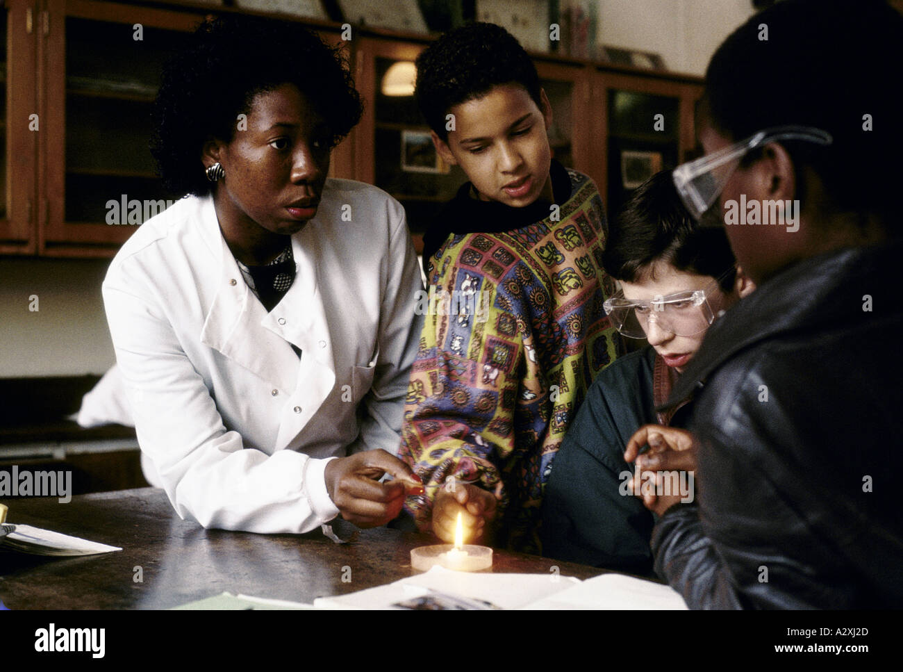 science lesson at quinton kynaston school swiss cottage Stock Photo - Alamy
