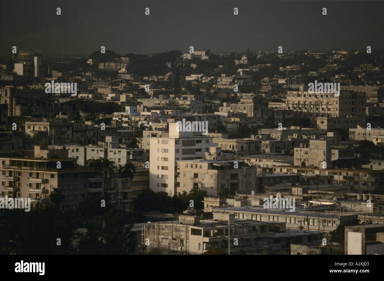 Modern architecture city buildings hi-res stock photography and images ...