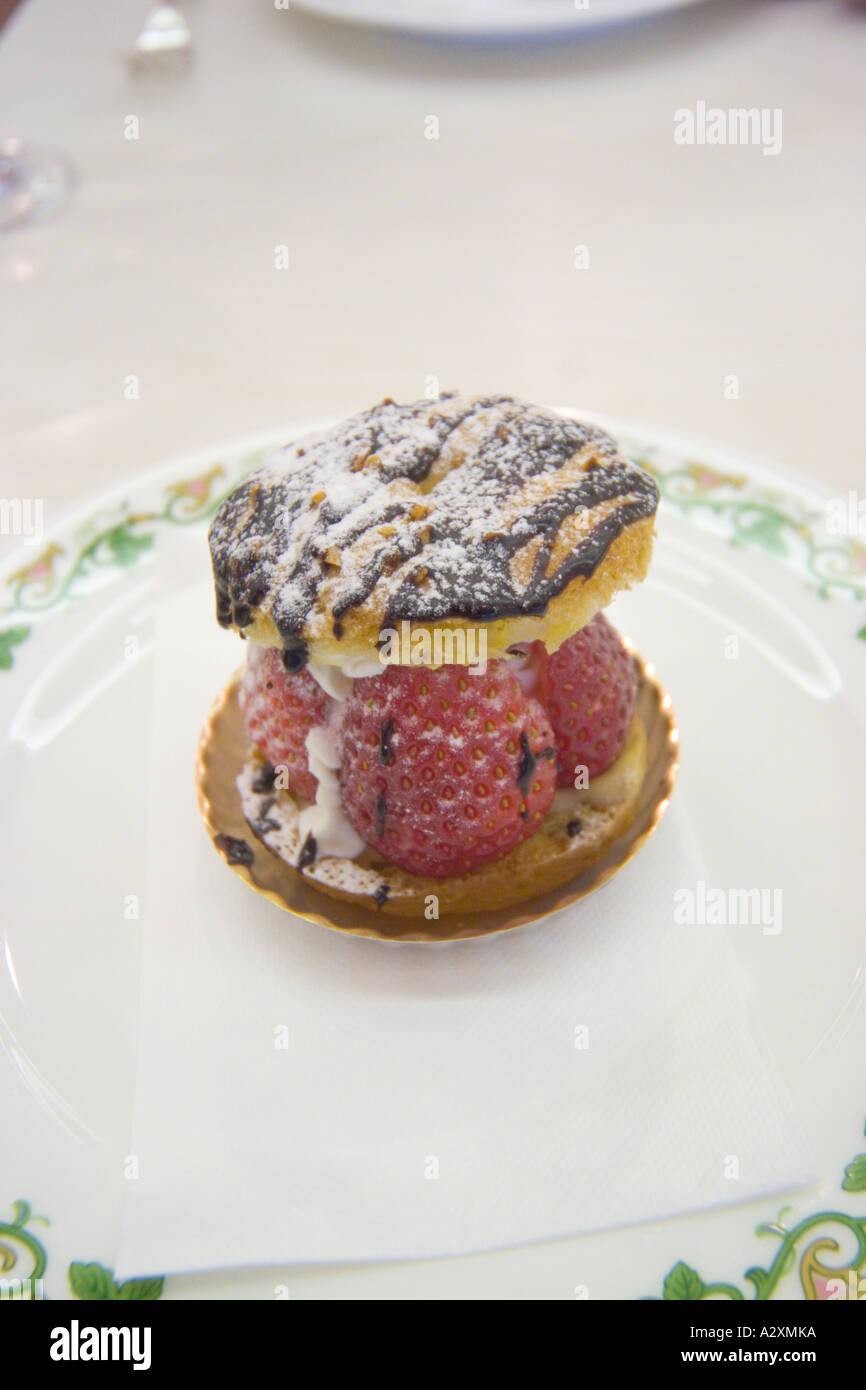 Tokyo Japan Afternoon tea cream cake Stock Photo - Alamy