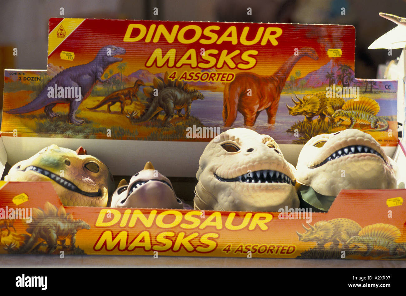 dinosaur culture milton keynes 4 assorted dinosaur masks 1993 Stock ...
