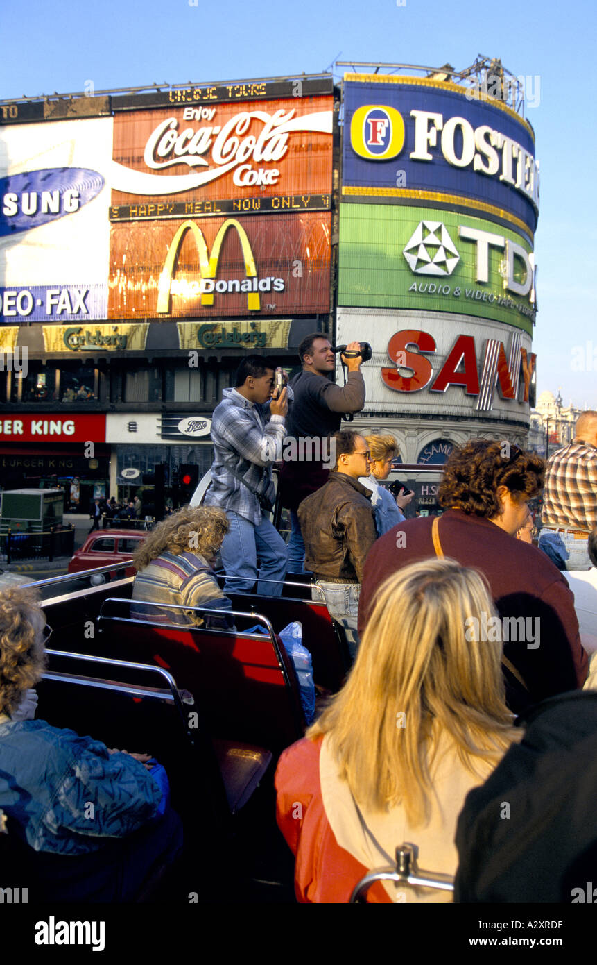 1995 bus hi-res stock photography and images - Alamy