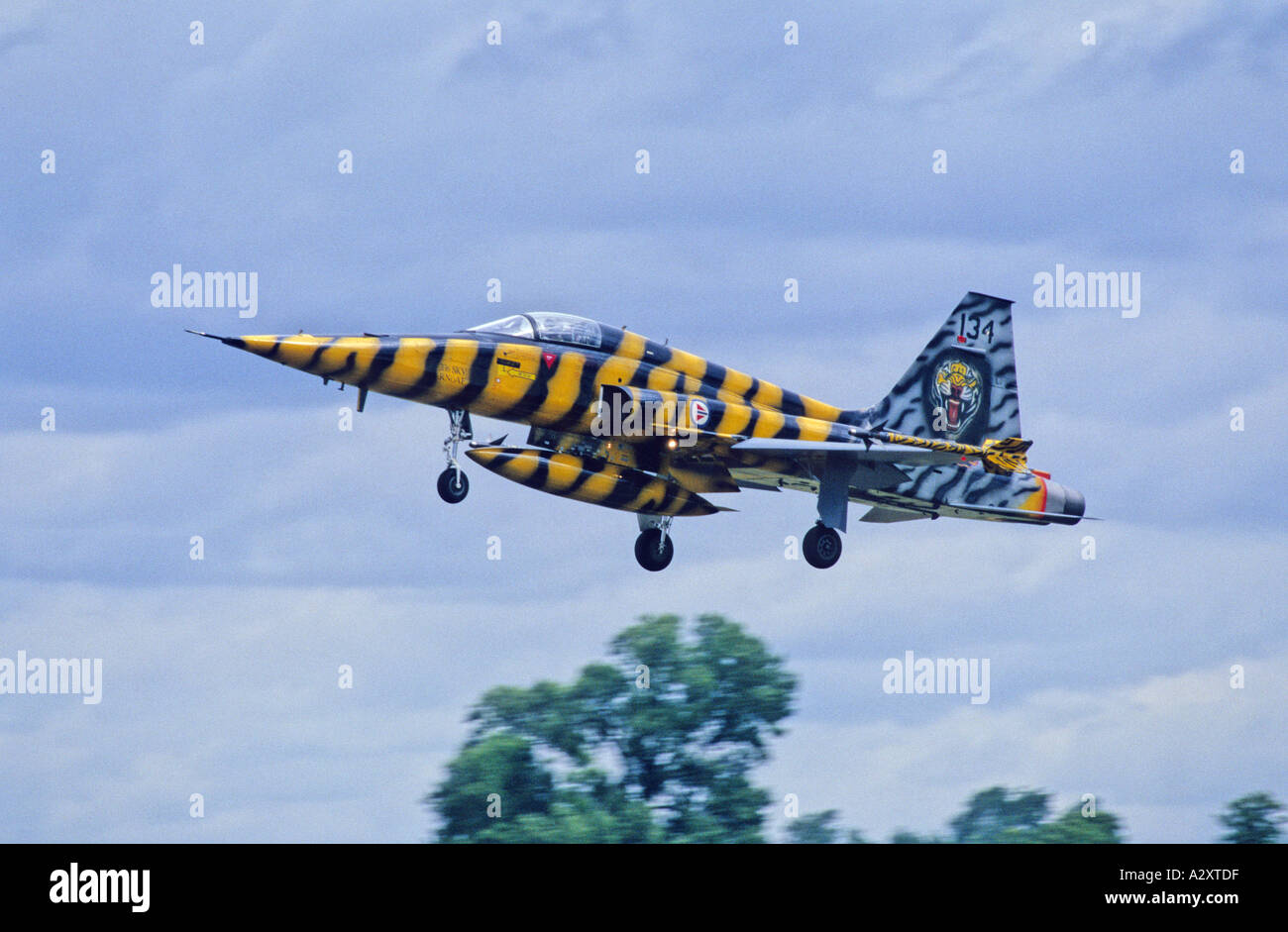 Northrop f 5 freedom fighter hi-res stock photography and images - Alamy