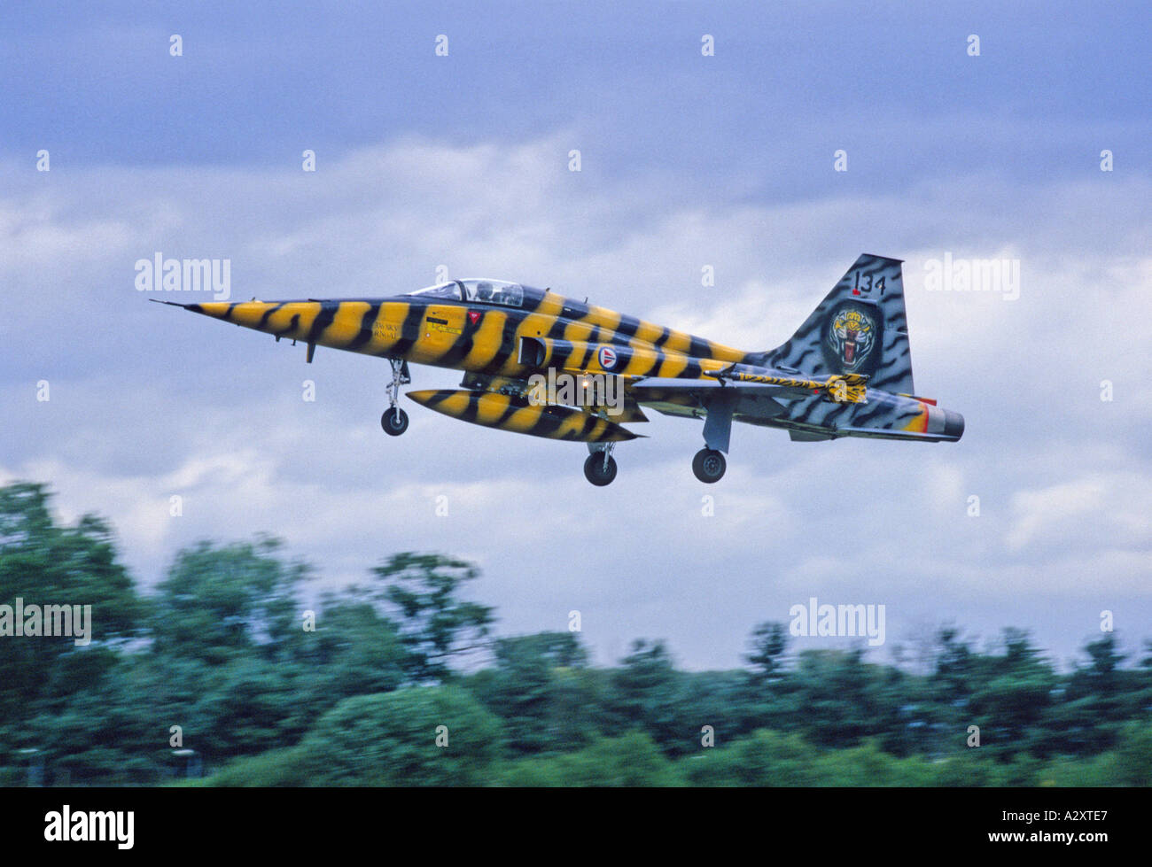 Northrop f 5 freedom fighter hi-res stock photography and images - Alamy