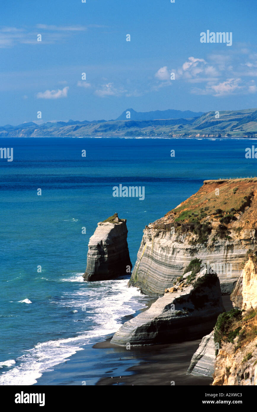 Coast near Tongaporutu Taranaki North Island New Zealand Stock Photo ...