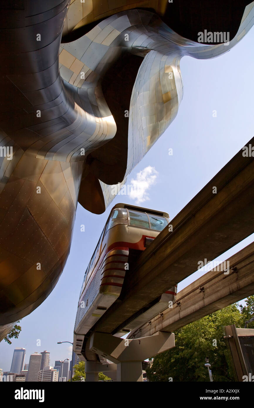 Monorail train arriving at the Science Fiction Museum Seattle Center ...