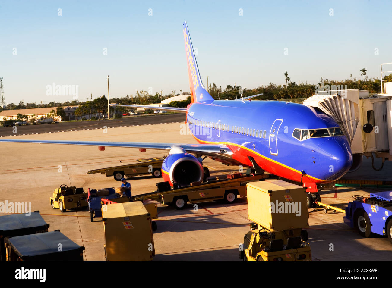 AIRPLANE AT TERMINAL Stock Photo - Alamy
