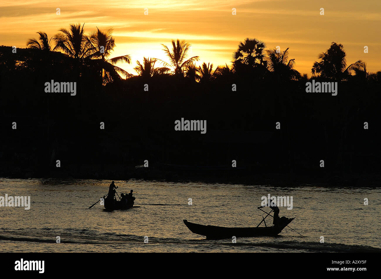 Pathein river hi-res stock photography and images - Alamy