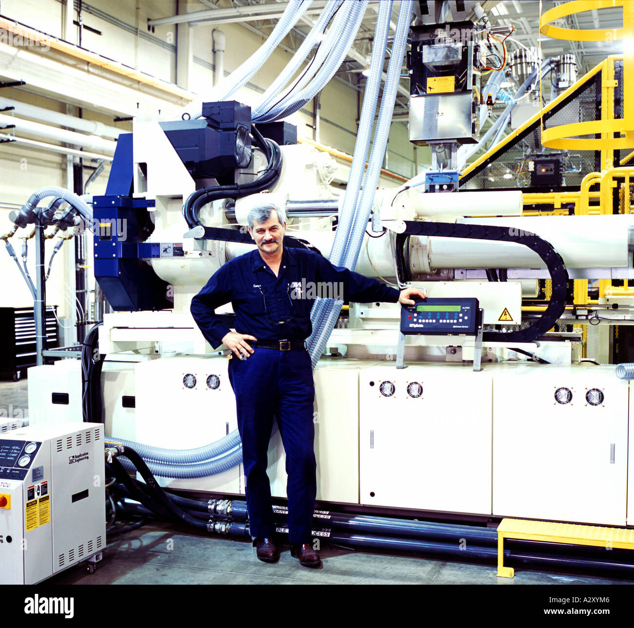 Plastic mold hi-res stock photography and images - Alamy