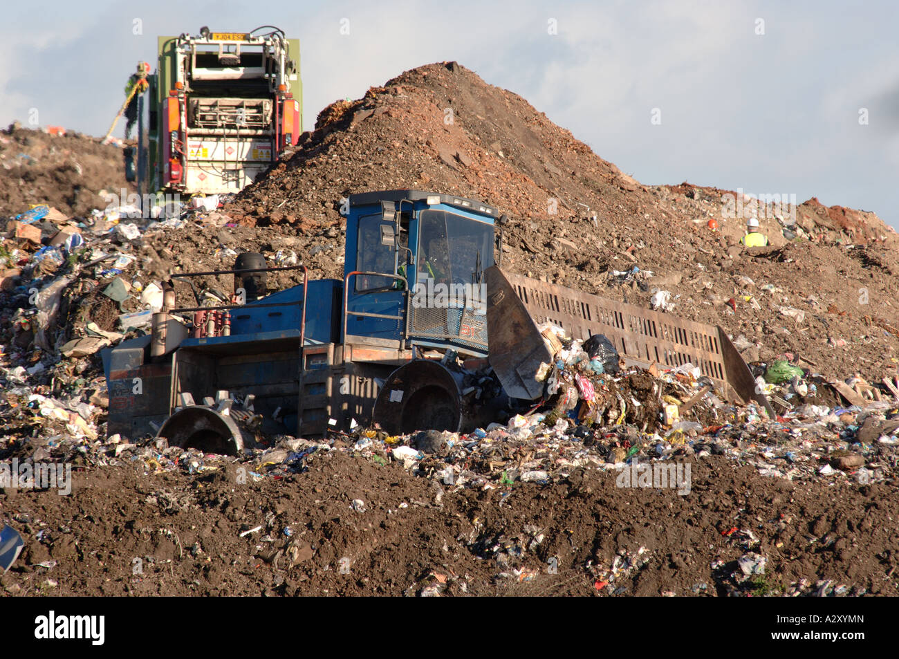 Landfill operation hi-res stock photography and images - Alamy