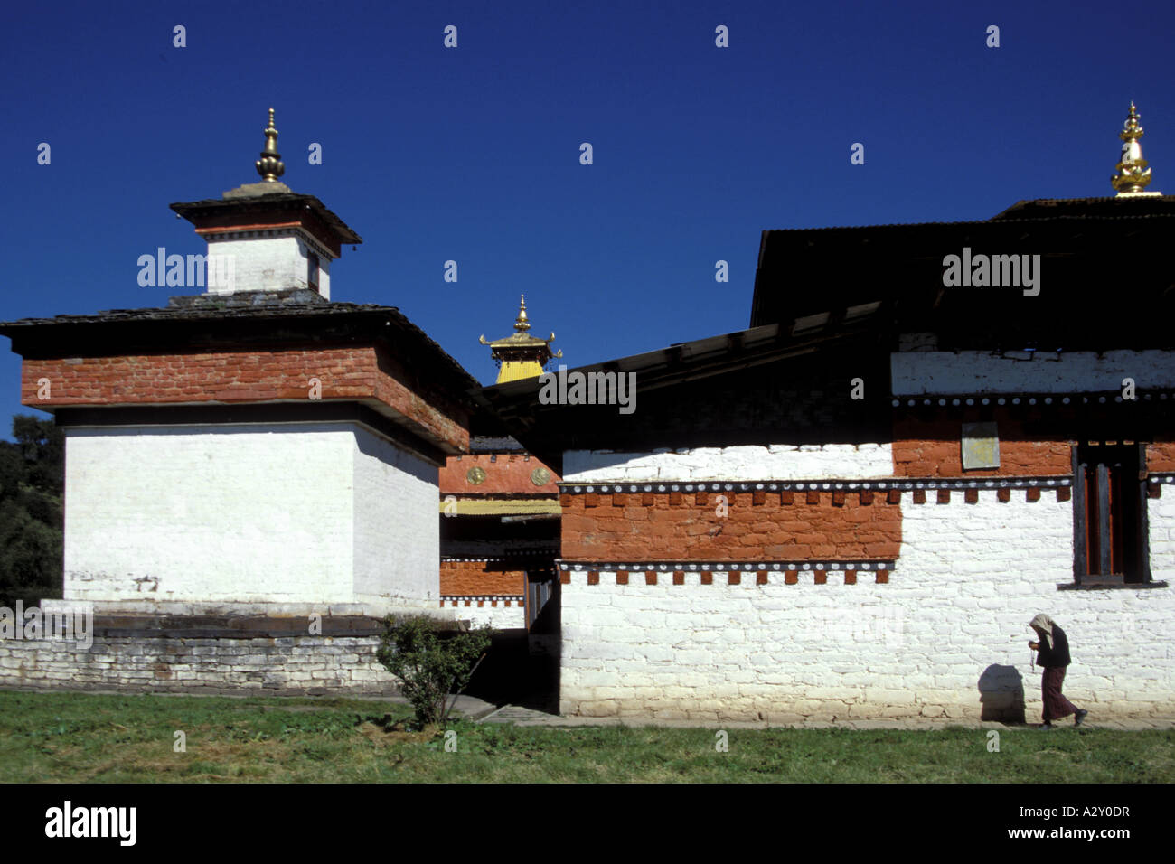 Religious merit hi-res stock photography and images - Alamy