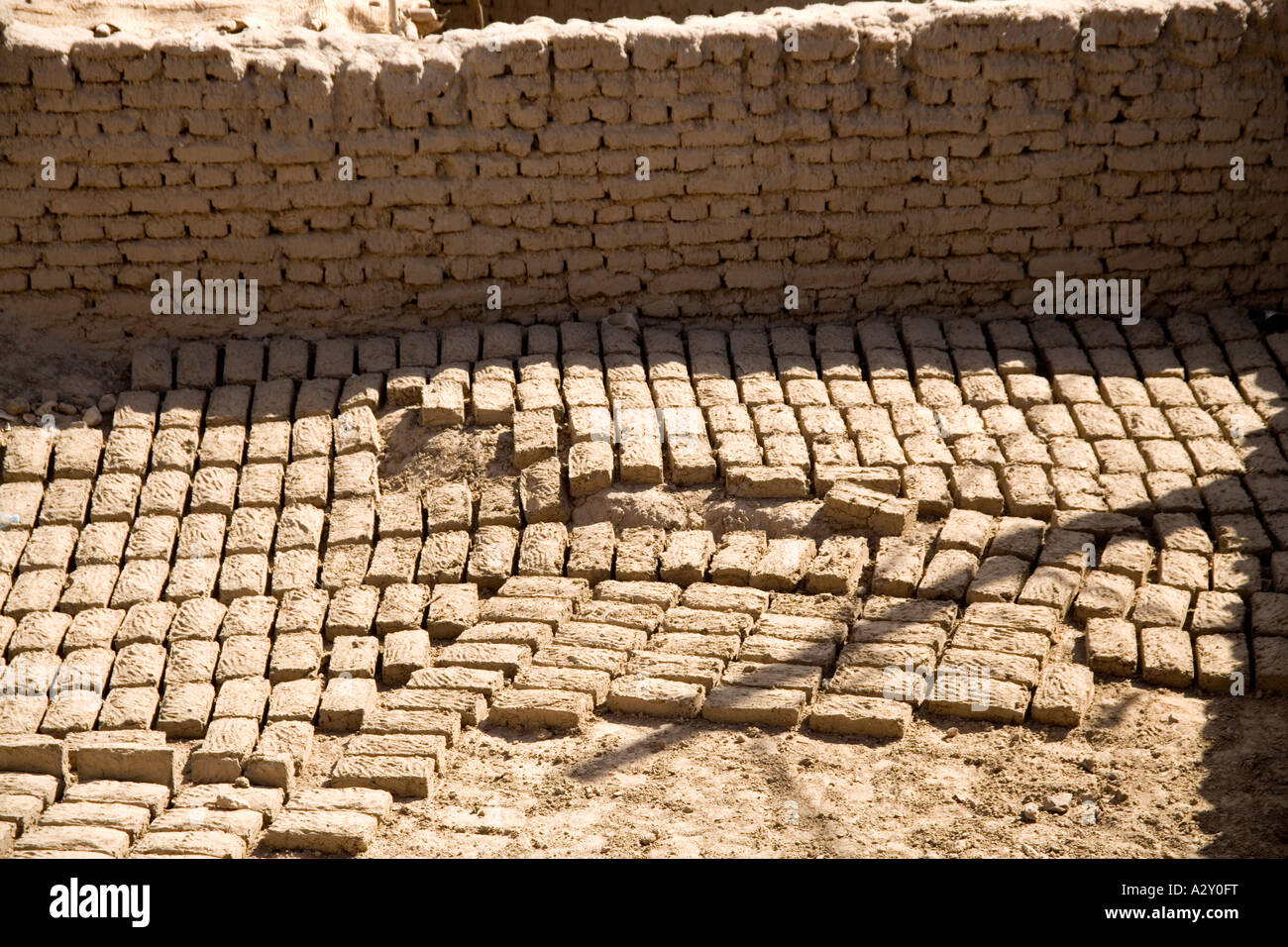 Mud bricks drying in the sun in Timbuktu, Mali, West Africa Stock Photo ...